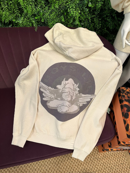 New Arrivals – on violet